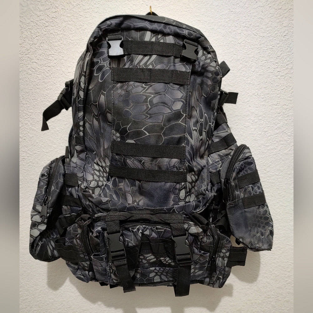 Unbranded Tactical Backpack (Rack 2) - Gem